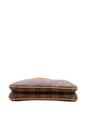 LOUIS VUITTON Liv Pochette Monogram Canvas Cross Body Bag