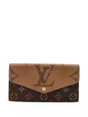LOUIS VUITTON Sarah Wallet Nm Reverse Monogram Giant And Monogram Canvas Small Wallets - Brown