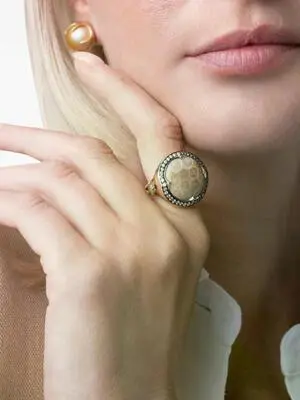 PARULINA Coral Diamond Ring