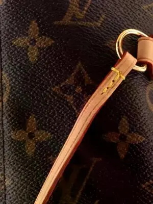 LOUIS VUITTON Neverfull Monogram Canvas Mm Tote Bag - Brown