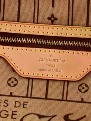 LOUIS VUITTON Neverfull Monogram Canvas Mm Tote Bag - Brown