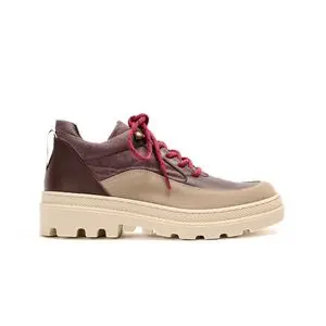 NAGUISA Nela Paneled Lace-up Sneakers