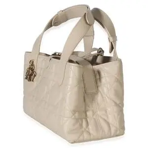 Dior Powder Macrocannage Calfskin Toujours Tote - Beige