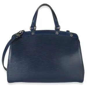 LOUIS VUITTON Navy Epi Brea Mm Shoulder Bag - Blue