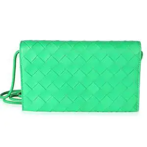 Bottega Veneta Parakeet Intrecciato Nappa Wallet On Strap - Green