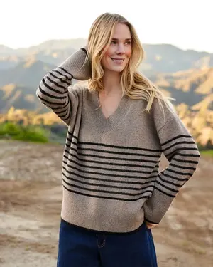 Karen Kane Printed V-neck Sweater