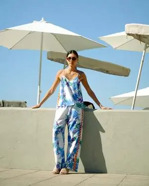 KARMA ON THE ROCKS Tio Higa Silk Pants Set