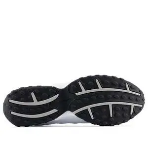 NEW BALANCE 204l Retro