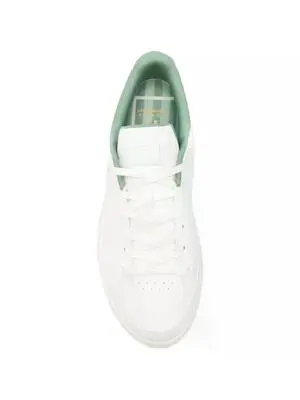 On The Roger Centre Court Sneakers