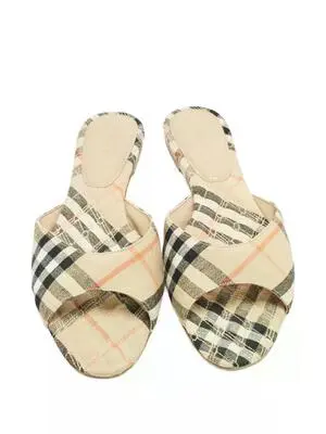 Burberry Sloane Flat Sandals - Neutrals