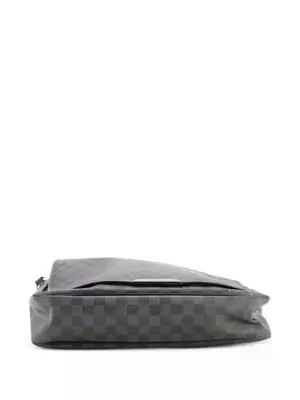 LOUIS VUITTON Daniel Messenger Bag Damier Graphite Gm Cross Body Bag