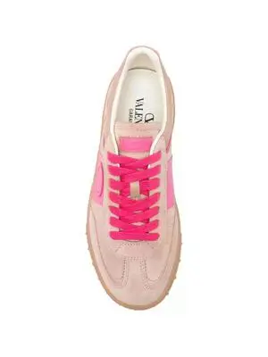 Valentino Garavani Vlogo Signature Rockstud Sneakers