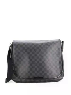 LOUIS VUITTON Damier Graphite Gm Daniel Crossbody Messenger Bag