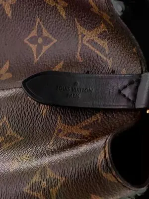 LOUIS VUITTON Neonoe Handbag Monogram Canvas With Leather Mm Bucket Bag