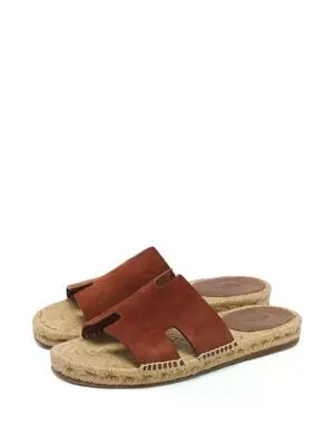 Hermès Antigua Flat Sandals
