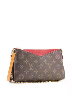 LOUIS VUITTON Pallas Monogram Canvas With Leather Clutch Bag