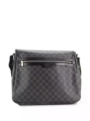 LOUIS VUITTON Damier Graphite Gm Daniel Messenger Bag