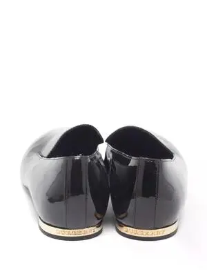 Burberry Pointed-toe Leather Loafers - Black