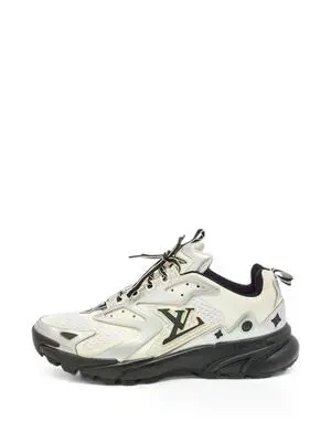 LOUIS VUITTON Runner Tatic Mesh Sneakers - Neutrals