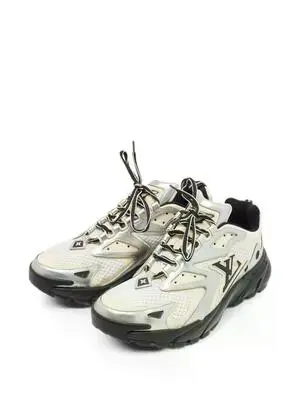LOUIS VUITTON Runner Tatic Mesh Sneakers