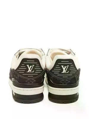 LOUIS VUITTON Monogram Trainer Sneakers