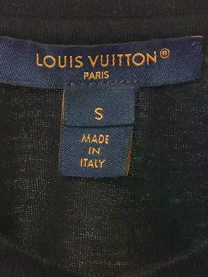 LOUIS VUITTON Reversed-logo Graphic-print T-shirt - Black