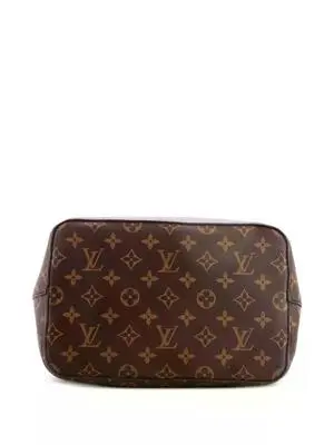 LOUIS VUITTON Monogram Canvas Mm Bucket Bag - Brown