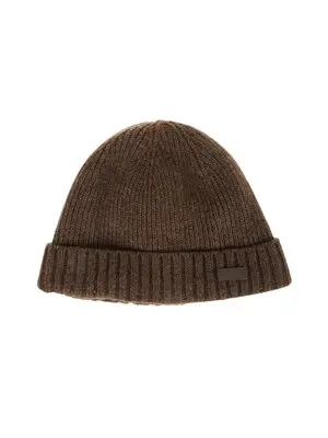 Barbour Logo Patch Ribbed Knit Beanie - Brown