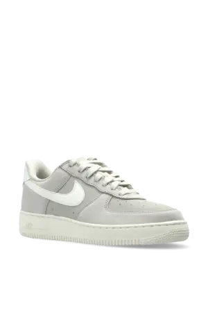 Nike Force 1 Retro Sneakers