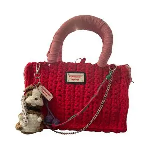 CHARLES JEFFREY Bucket Bag With Bulldog Charm - Red
