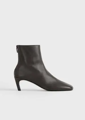 TOTEME Nappa Mid-heel Boots - Bark
