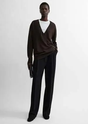 TOTEME Fine V-neck Knit