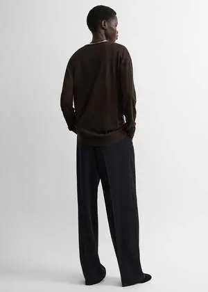 TOTEME Fine V-neck Knit
