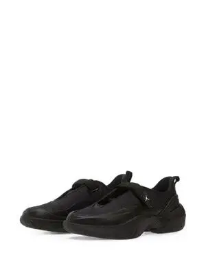 JORDAN Pointe Sneakers