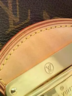 LOUIS VUITTON 2007 Monogram Beverly Mm Shoulder Bag