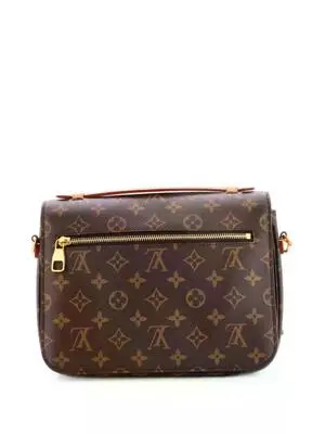 LOUIS VUITTON Pochette Metis Monogram Canvas Crossbody Bag