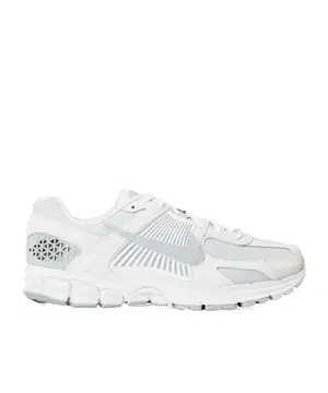 Nike Zoom Vomero 5 Trainers - Grey