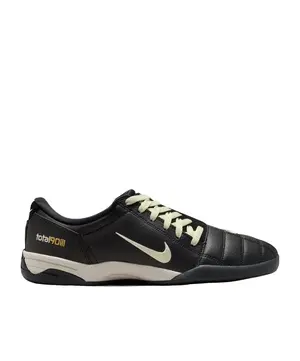 Nike Simple Sports Sneakers