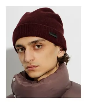 Emporio Armani Ribbed Knit Hat