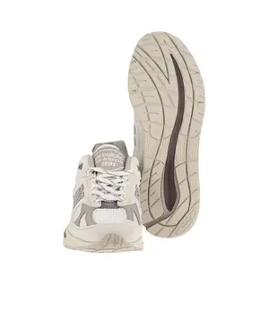 NEW BALANCE 991v2 Sneakers - White