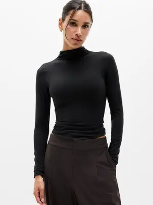 ATHLETA Bodymove Mock Neck Top