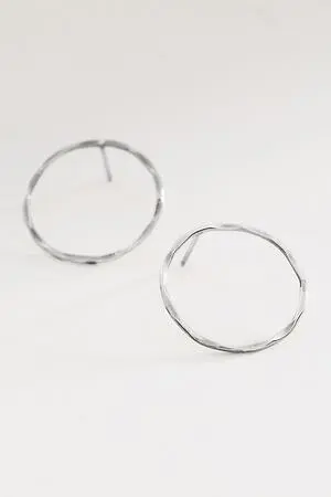 HEATHER HAWKINS Circle Stud Earrgs - Silver