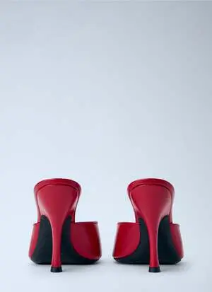 JUDE Date Mules