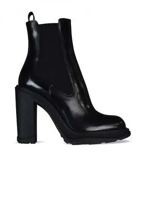 Alexander McQueen Tread Chelsea Boots - Black