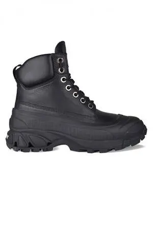 Burberry Arthur Boots - Black