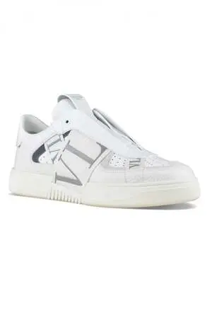Valentino Garavani Vl7n Leather Sneakers