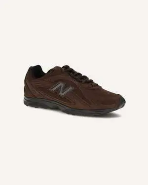 NEW BALANCE 204l Sneakers - Brown