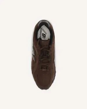 NEW BALANCE 204l Sneakers - Brown
