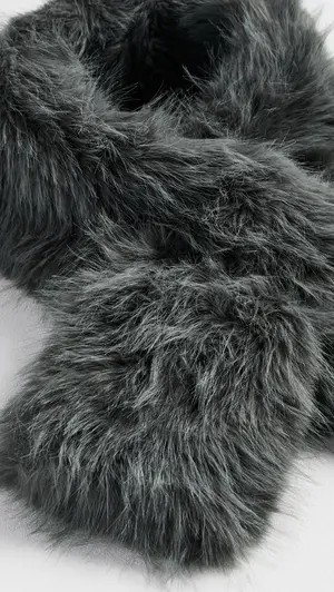 Hat Attack Foxy Pull Thru Scarf
