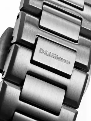D1 MILANO Ultra Thin 1980 39mm Watch
